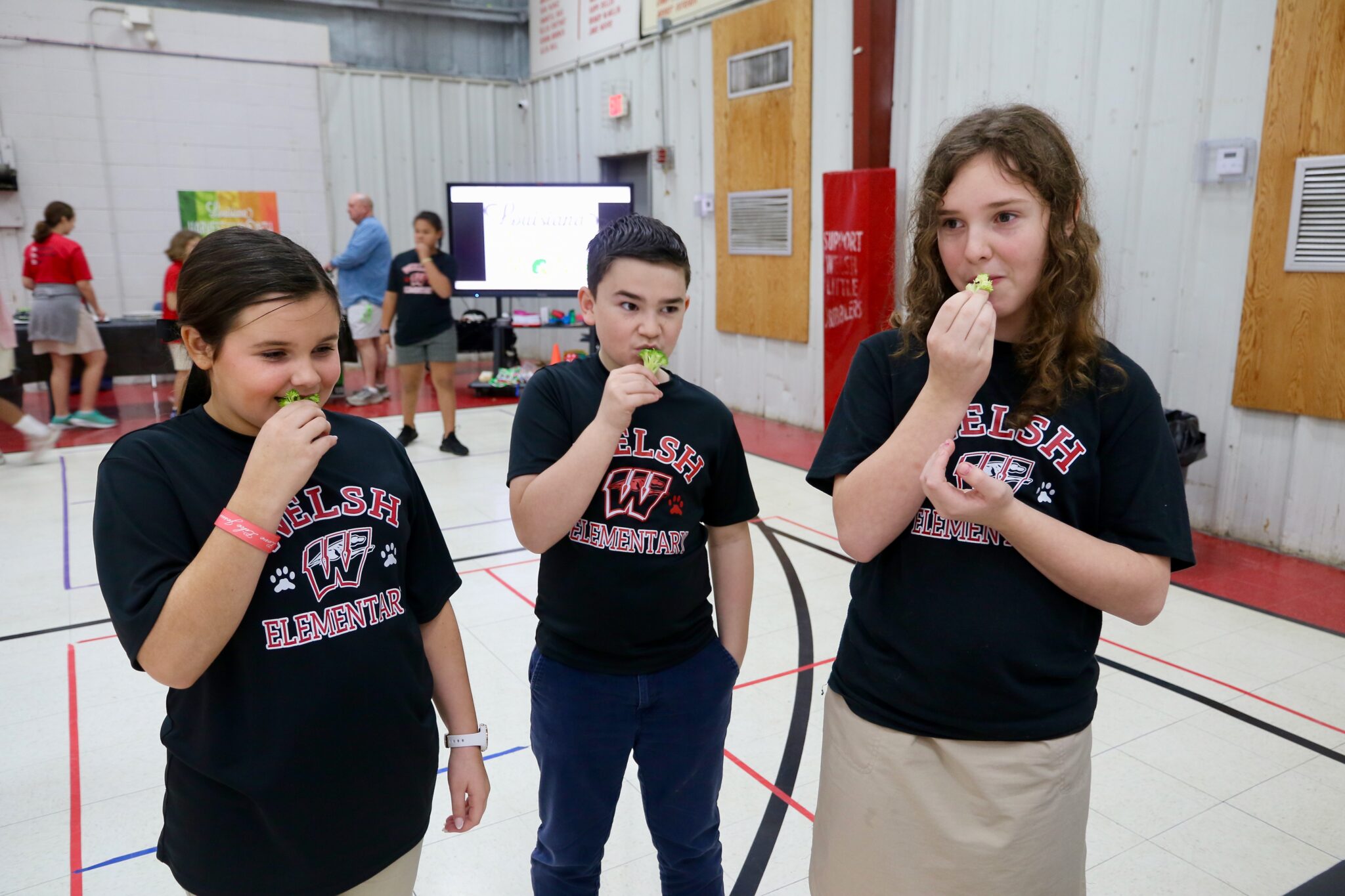Program uses locally grown produce to help students with healthier ...